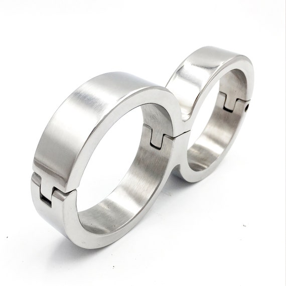 Handcuffs Oval Figure 8 BDSM Bondage Slave Fixed Welded - Etsy 日本