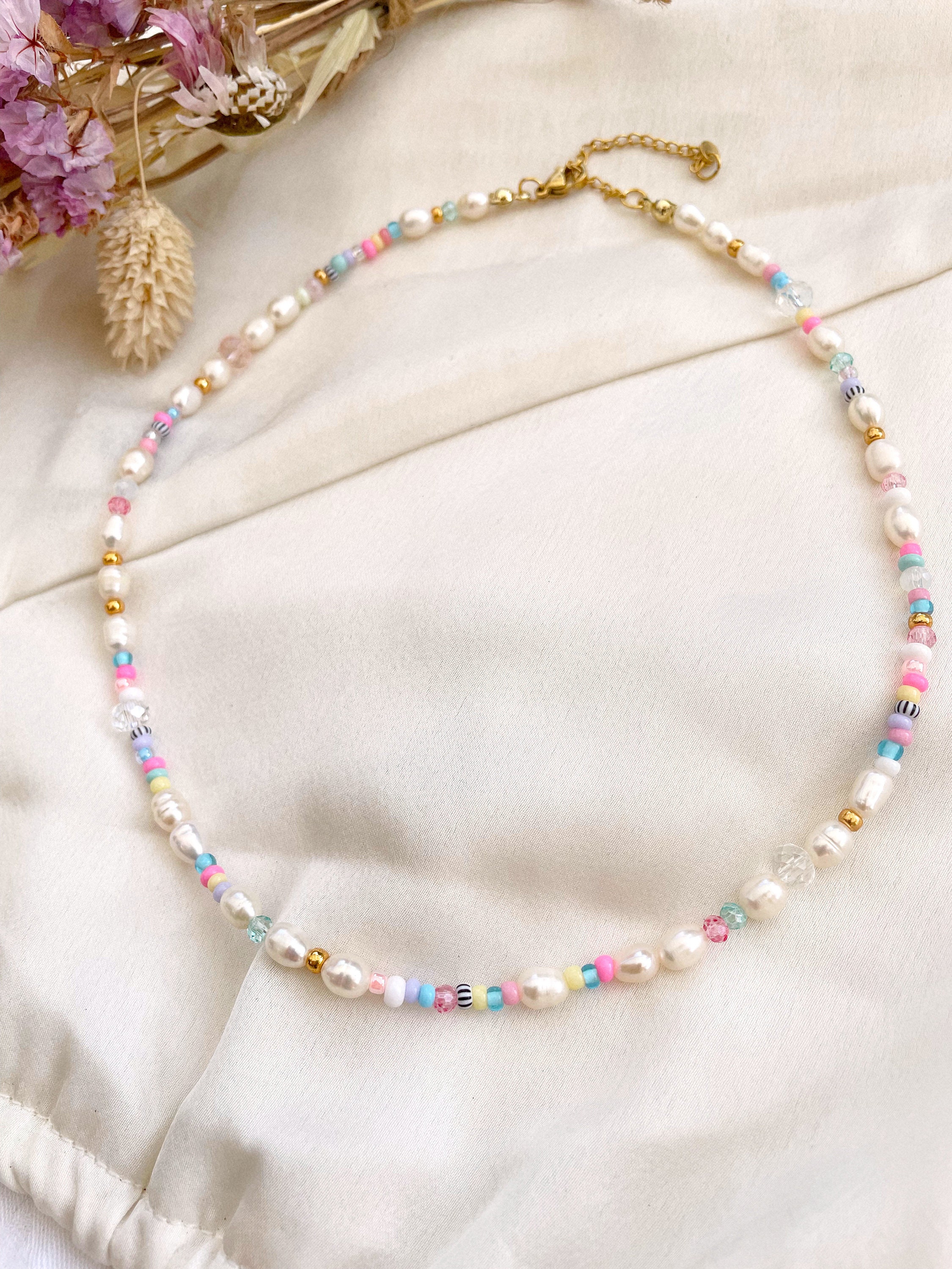 Aruba- bunte Perlenhalskette in Pastell/18k vergoldet beaded necklace ...
