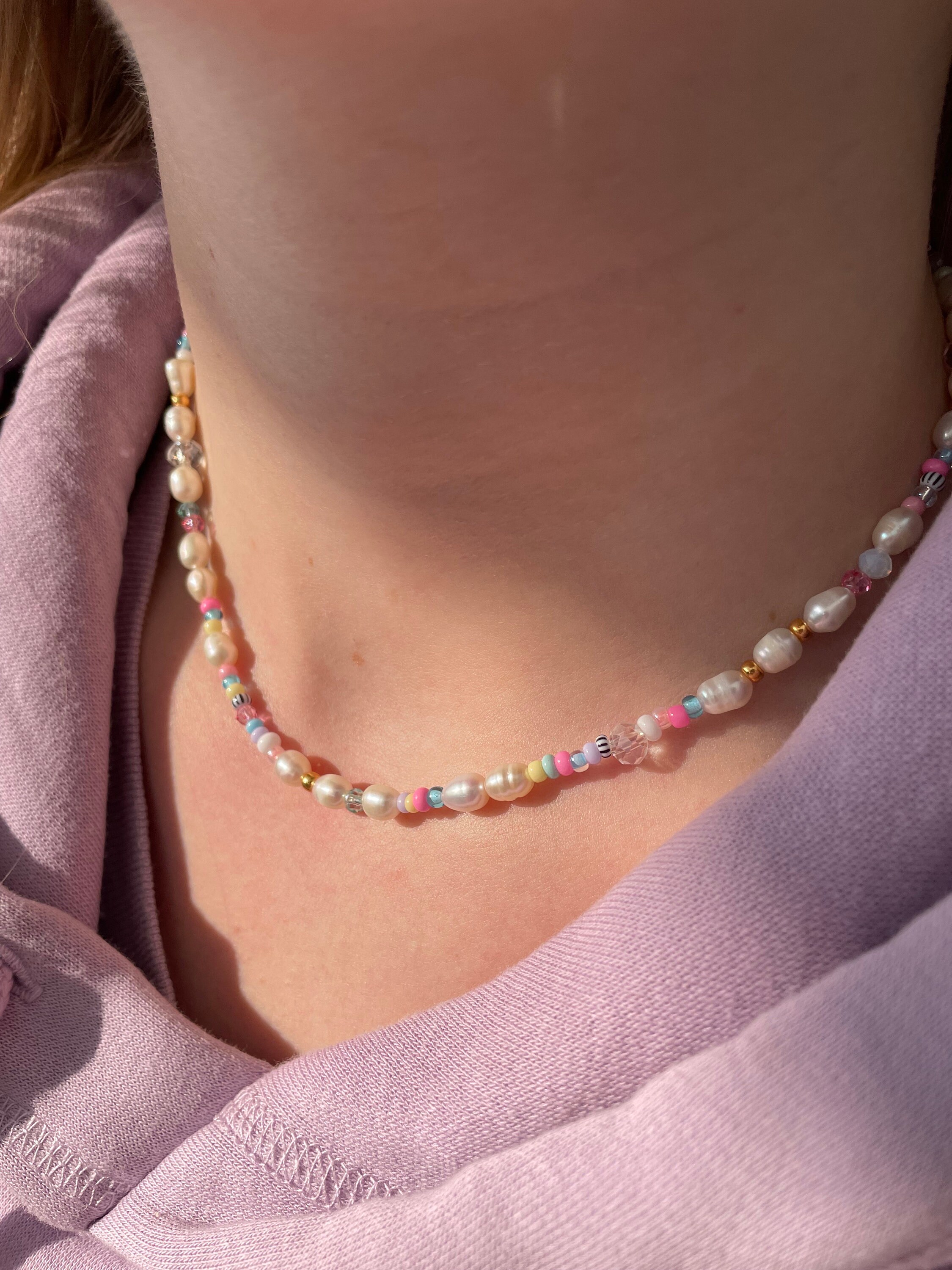 Aruba- bunte Perlenhalskette in Pastell/18k vergoldet beaded necklace ...