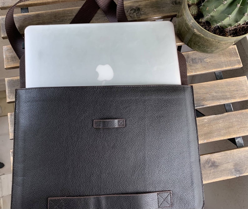 Apple MacBook Pro Air Brown GENUNIE Leather Briefcase for Men or Woman ...