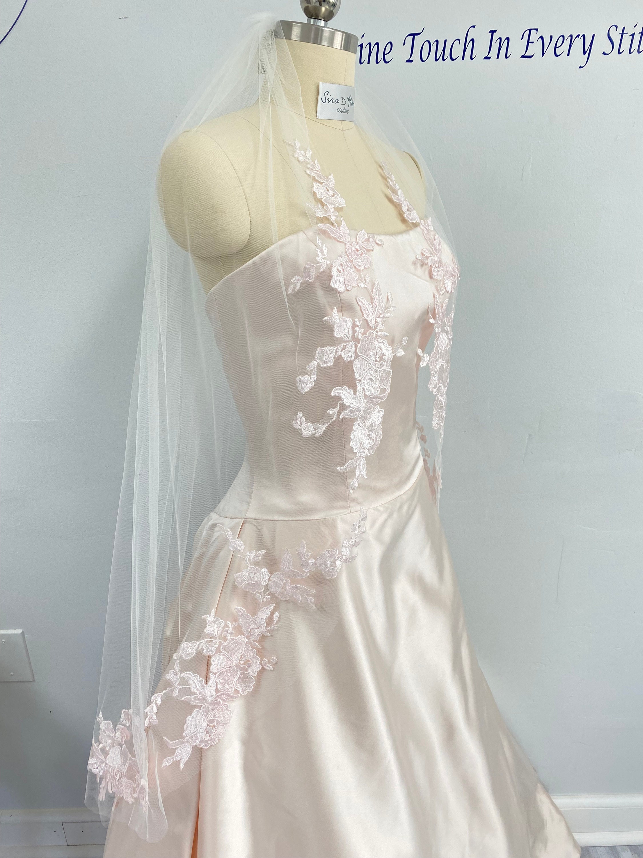 Bridal Blush Pink Veil, Fingertip Length Wedding Veil, Romantic Blush ...