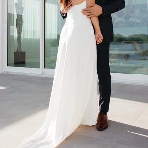 Simple Wedding Dress, Minimalist Bridal Dresses, Unique Clean Look ...