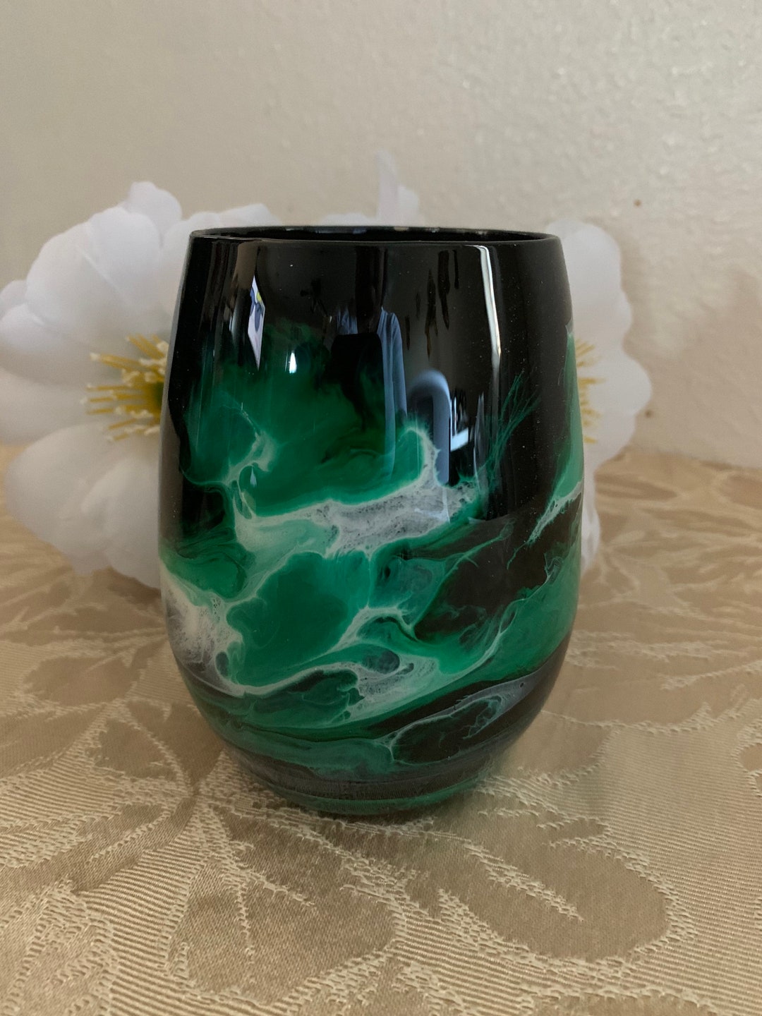 Black and Green Stemless Wine Glass - Etsy