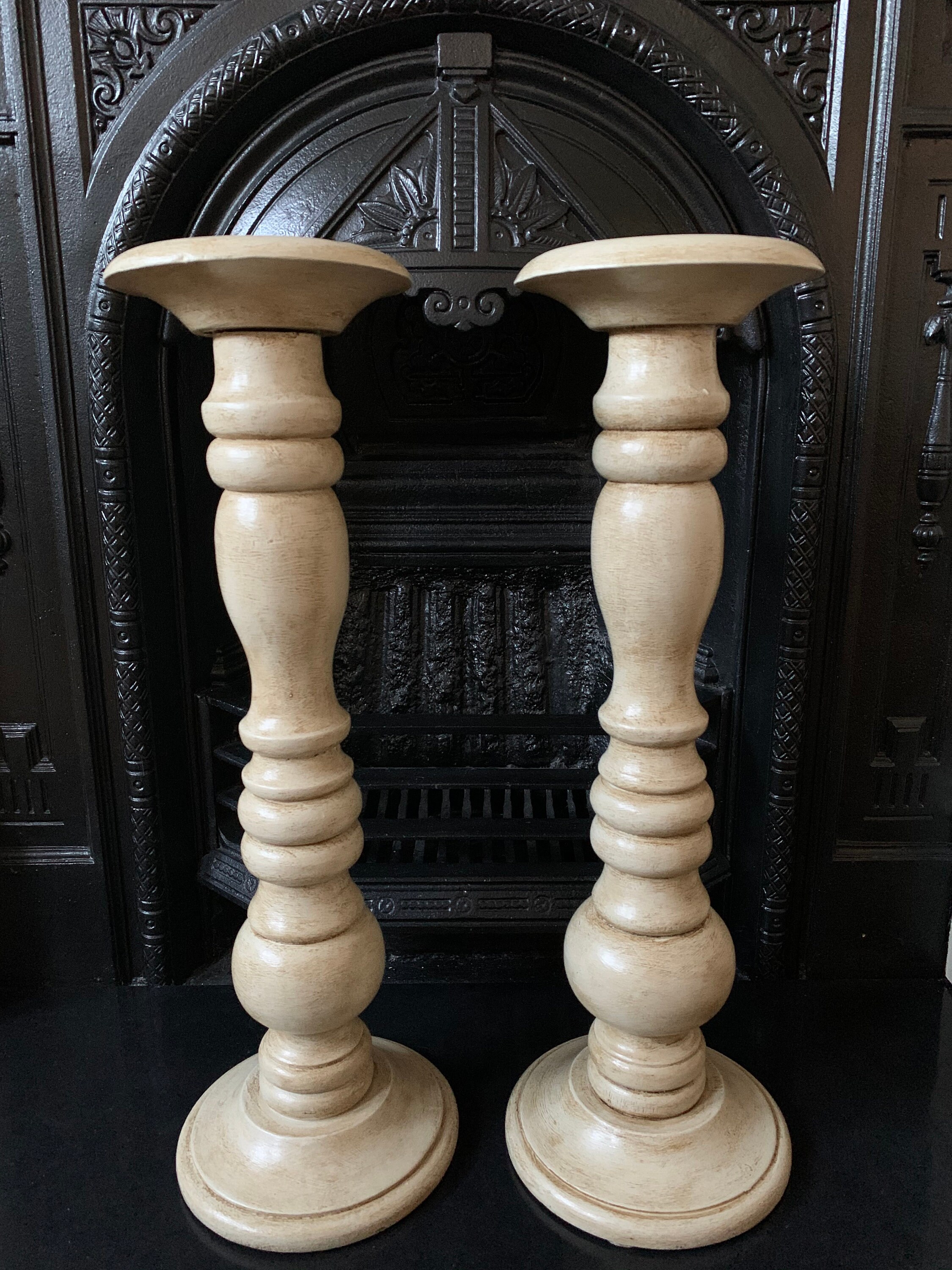 Bespoke Hand Painted Large Wooden Pillar Candle Sticks (Pair) - Etsy.de