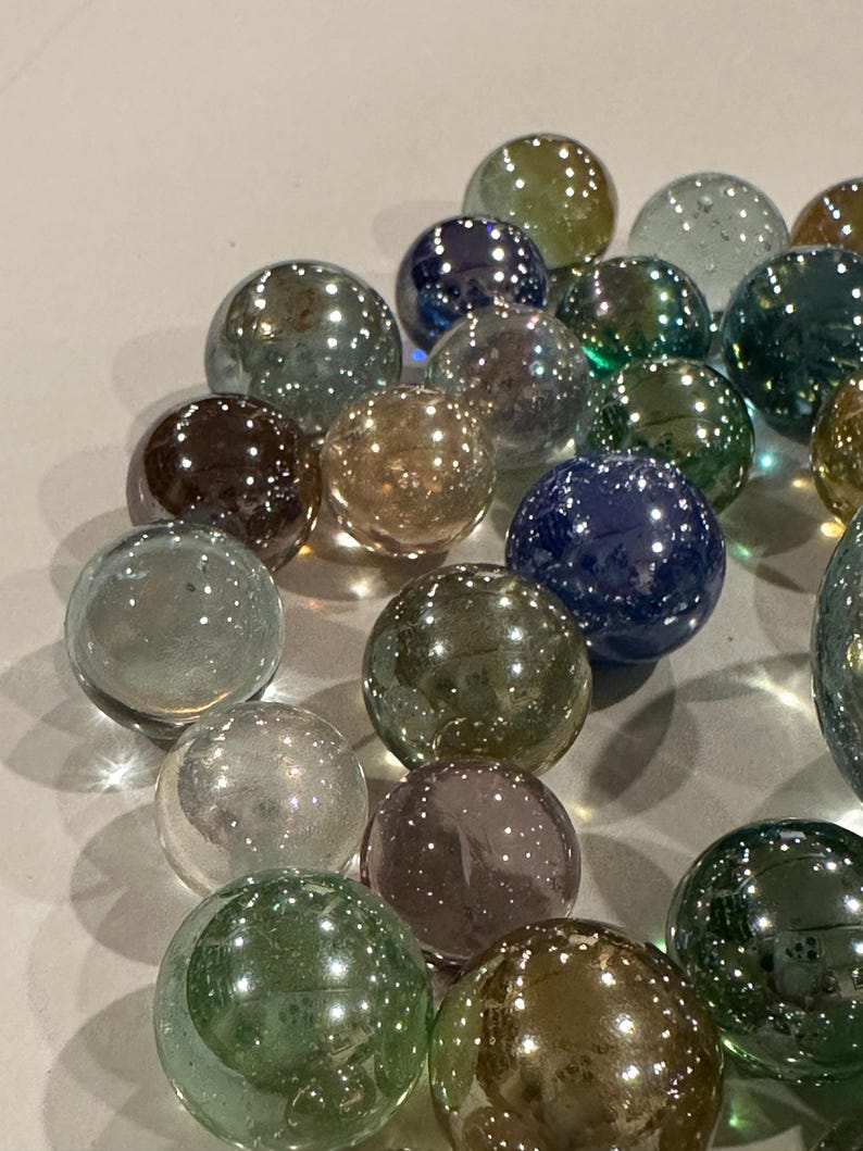 35 Vintage and Modern Iridescent Marbles by Multiple Glass ...