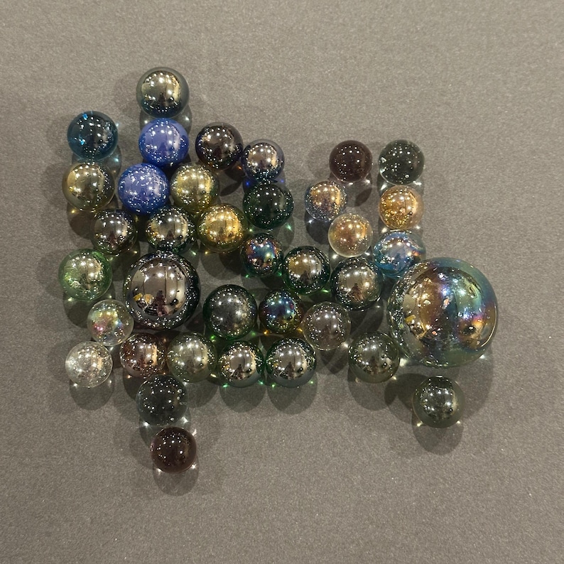 35 Vintage and Modern Iridescent Marbles by Multiple Glass ...