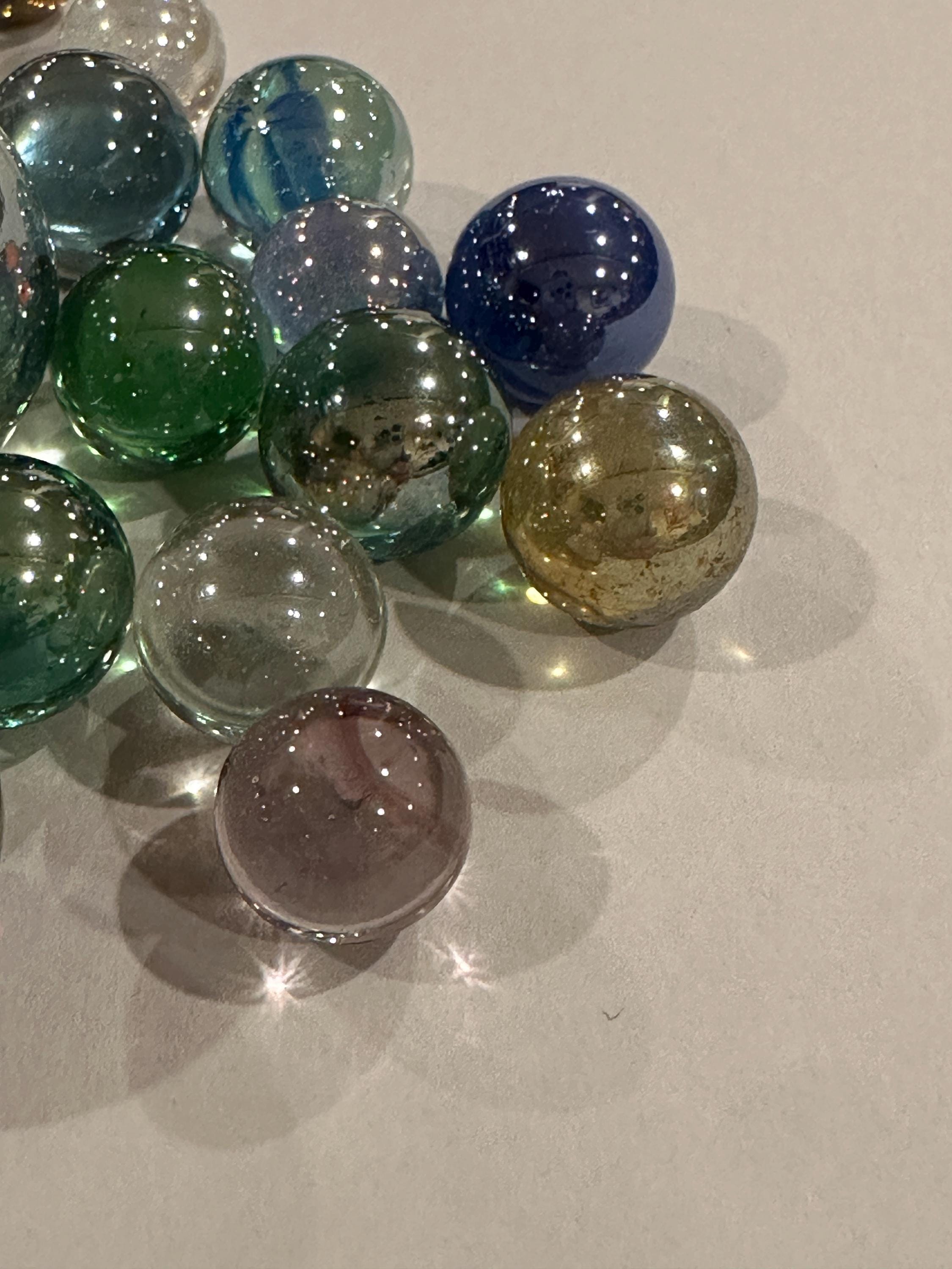 35 Vintage and Modern Iridescent Marbles by Multiple Glass ...