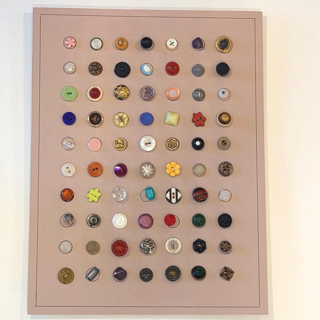 70 Colorful Vintage Buttons a Variety of Shapes and Sizes - Etsy