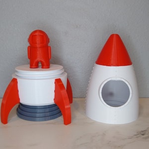 Rocket Ship With Astronaut / Toy Rocket / 3D Printed - Etsy