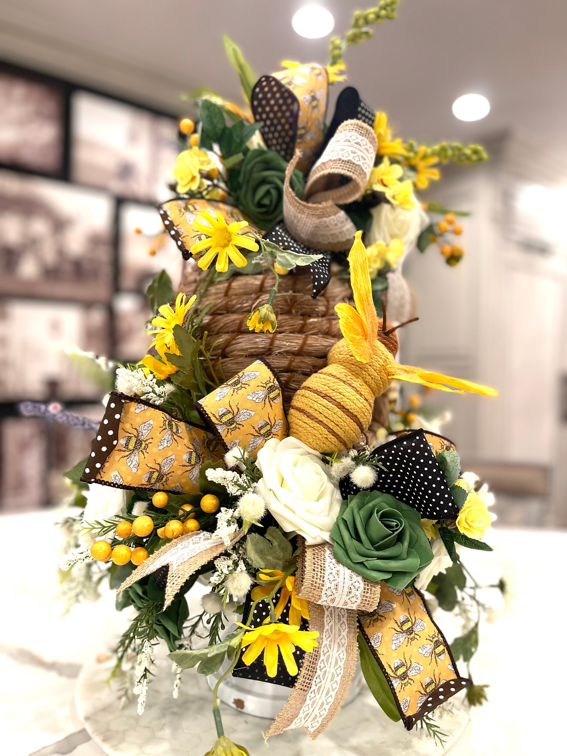 Beehive Flowers Centerpiece/table Decor/gift/spring Summer Decor/bee ...