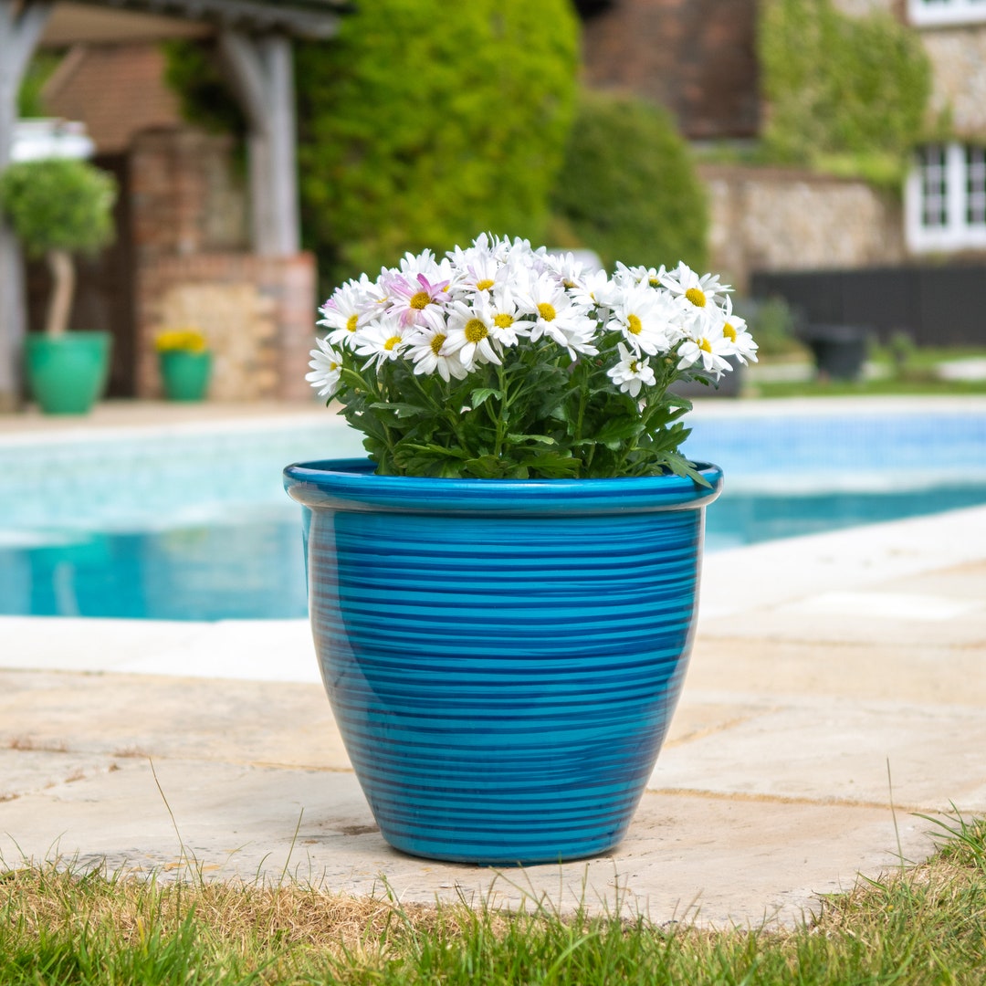 Pollenca Pots - Modern Indoor/outdoor Lightweight Garden Plastic Pot ...