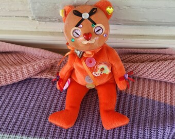 Clay Face Plush carrie - Etsy