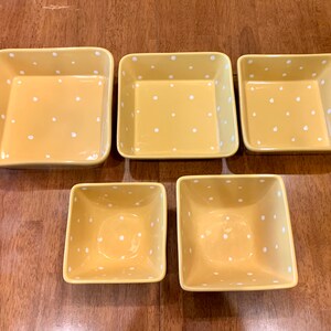 Temptations Ovenware Yellow Polka Dot 5 Piece Bakeware Casserole Dish ...