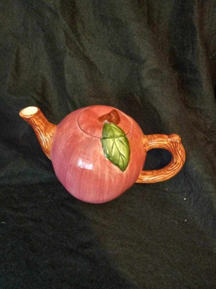 1996 Vintage Cracker Barrel Brand Apple Shaped Teapot - Etsy