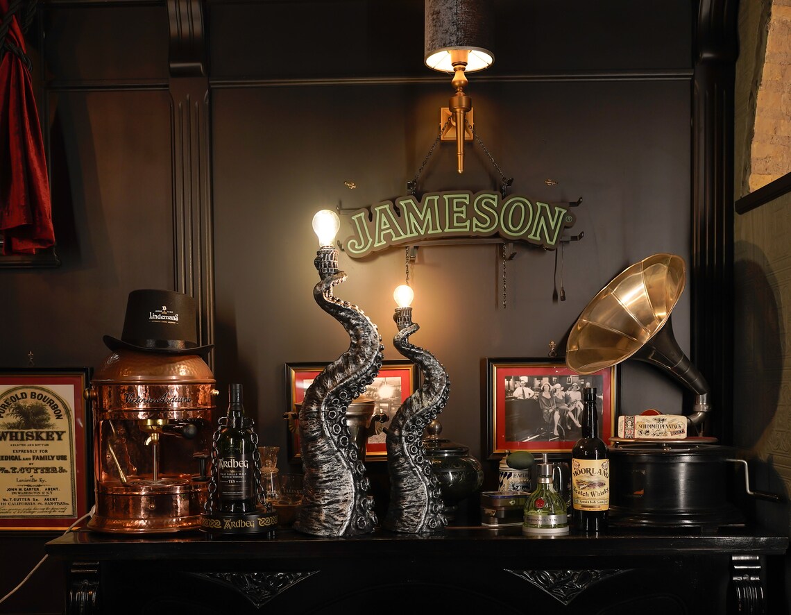 Octopus Tentacle Set of Two Cthulhu Mythos Table Lamps Steampunk ...
