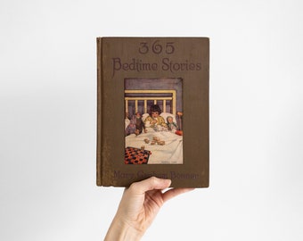 365 Bedtime Stories | Etsy