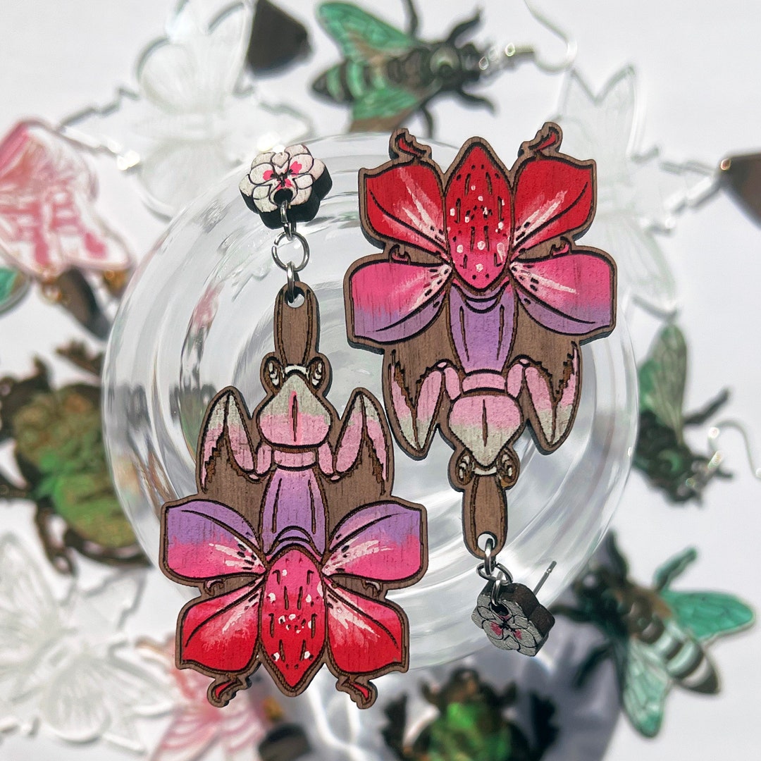 Orchid Mantis Earrings, Insect Jewelry, Bug Earrings, Engraved Nature ...