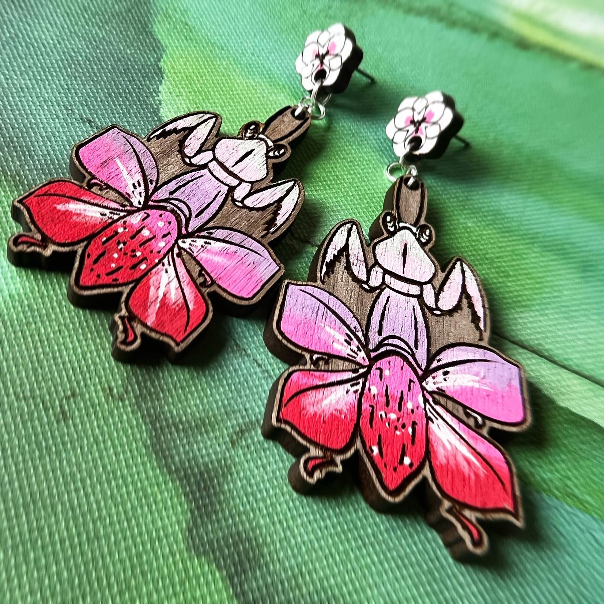 Orchid Mantis Earrings Insect Jewelry Bug Earrings Engraved - Etsy