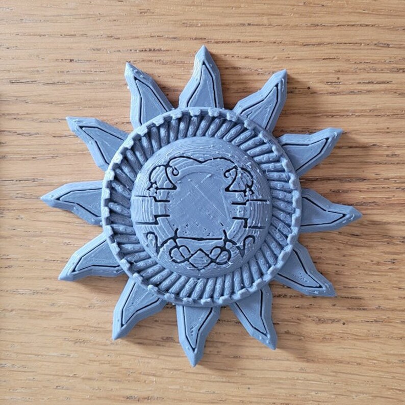 Holy Symbol of Ravenkind Necklace: Curse of Strahd D&D Prop, 3D Printed ...