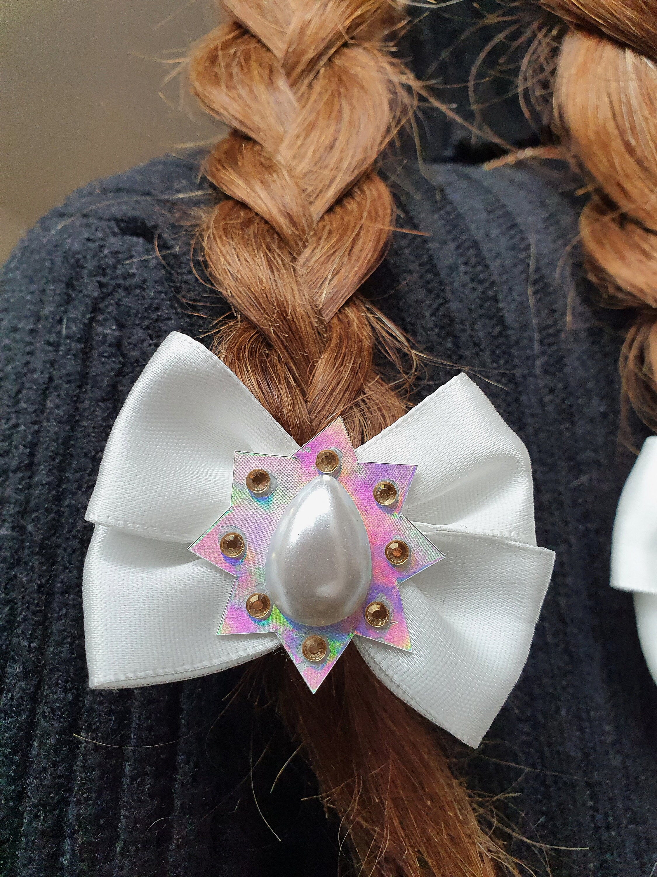 A Pair of Royal Bows | Etsy