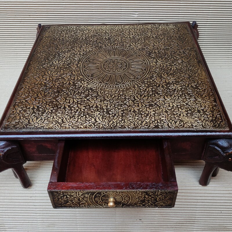 Chowki Table - Etsy