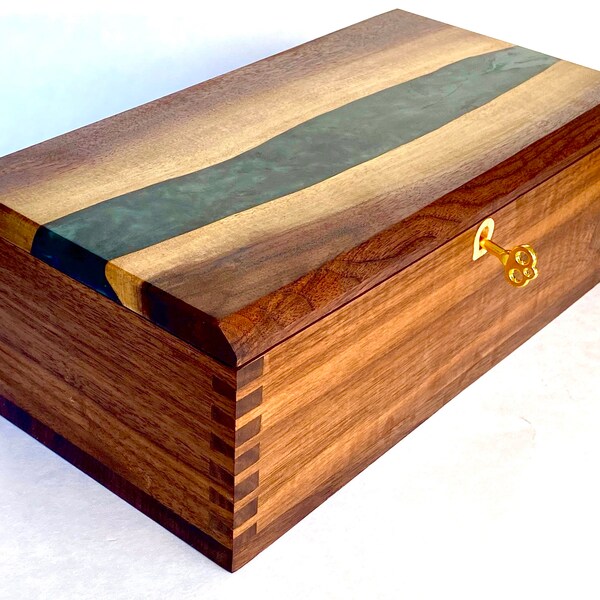 Wood Resin Box - Etsy
