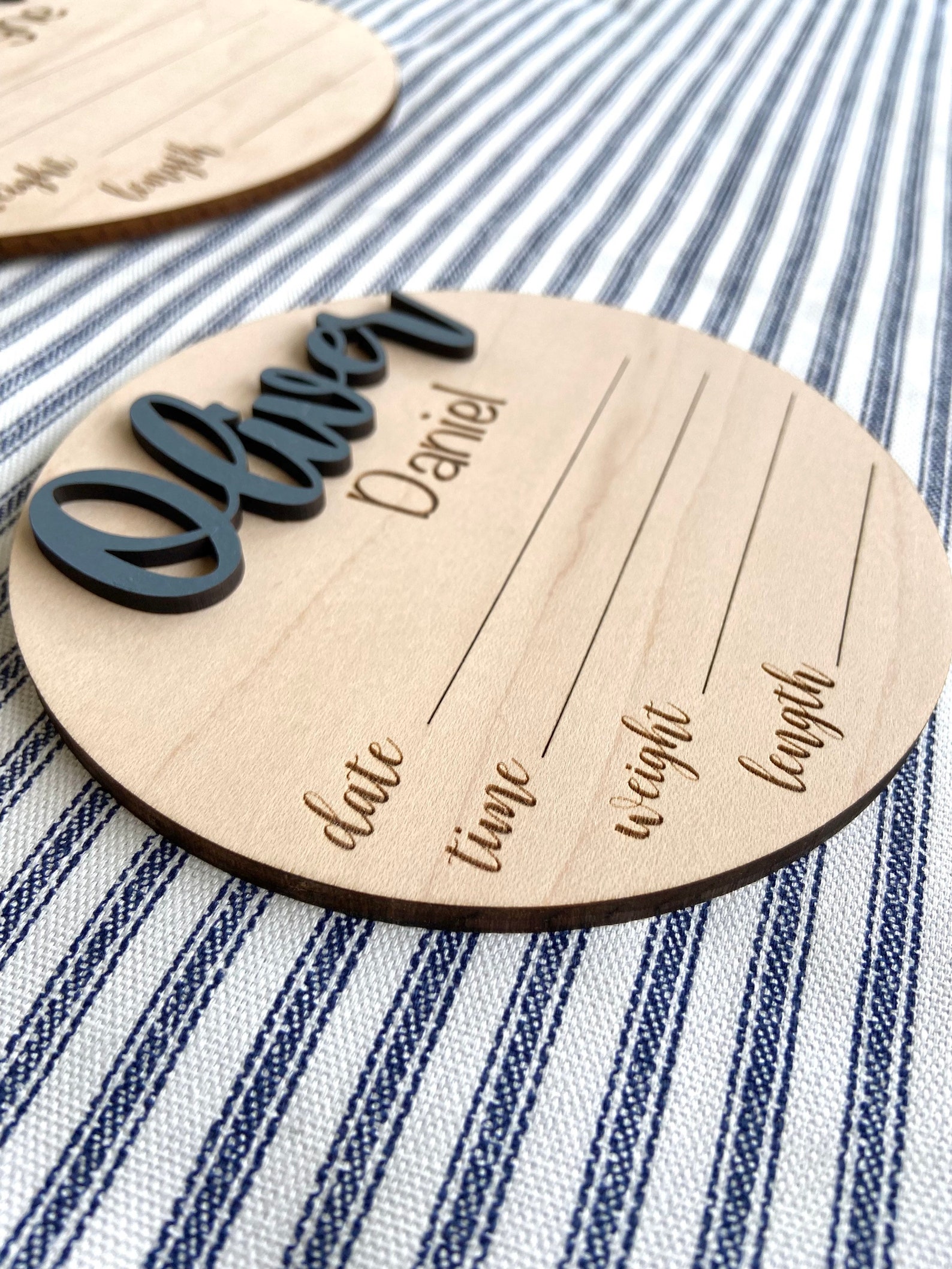 Round Wood Baby Announcement Sign Birth Stat Sign Nursery - Etsy