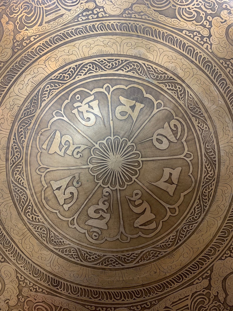 Om Mani Padme Hum 7 Metal Tibetan Gong - Etsy