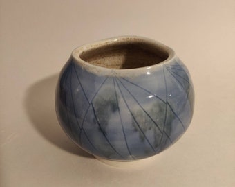 Triangular Vase | Etsy