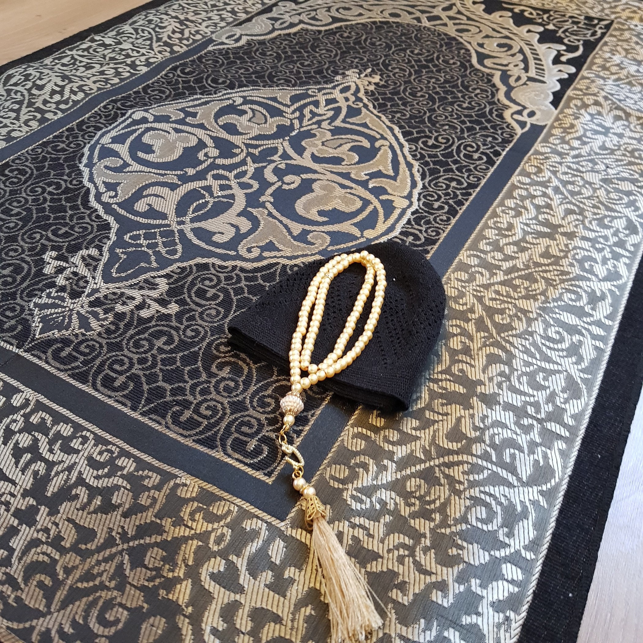 Muslim Couple Personalized Prayer Mat Islam Gift for Muslim | Etsy