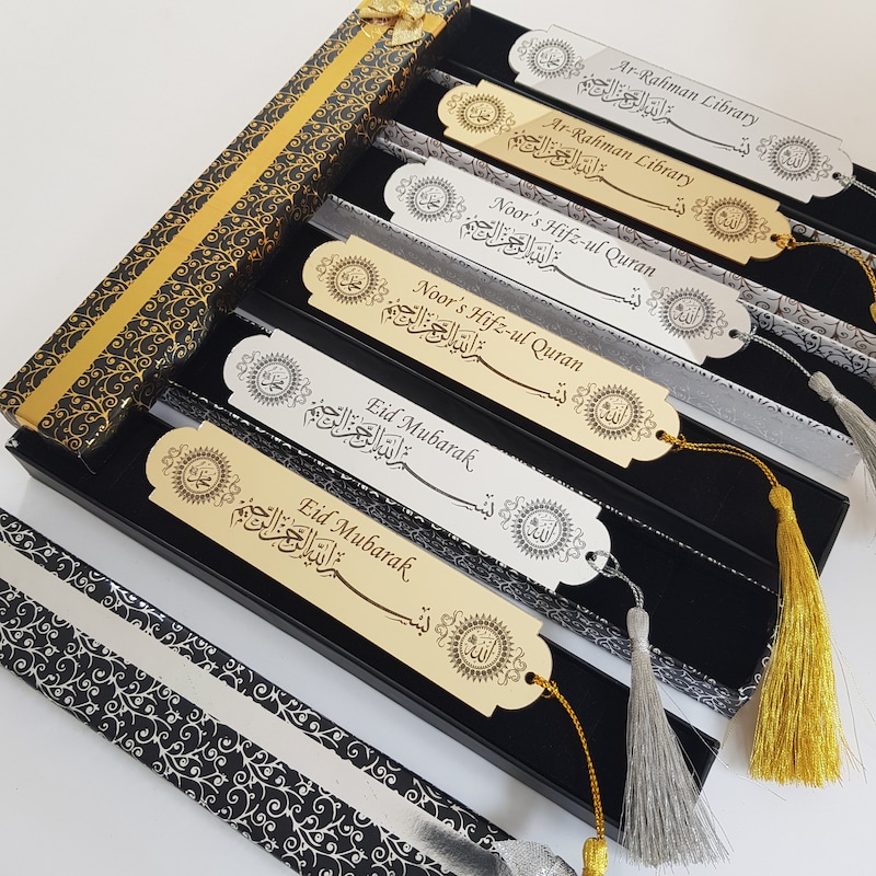 Bookmark Favors - Etsy