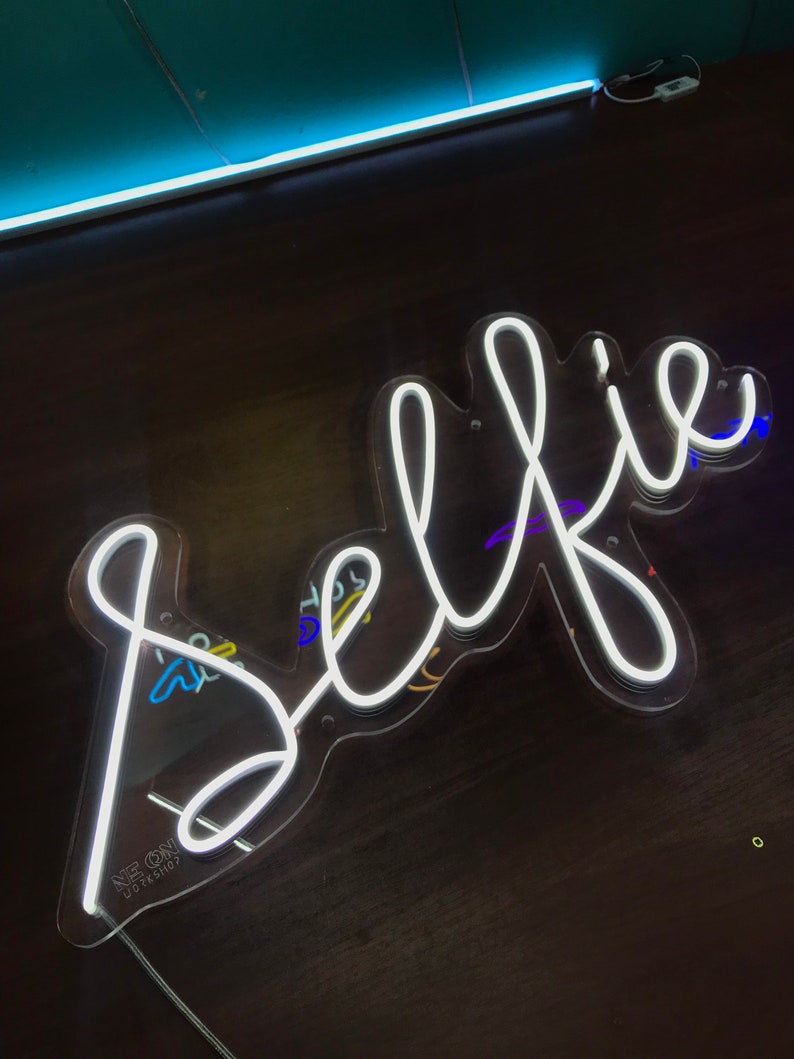 Selfie LED Neon Sign / Beauty Decor - Etsy