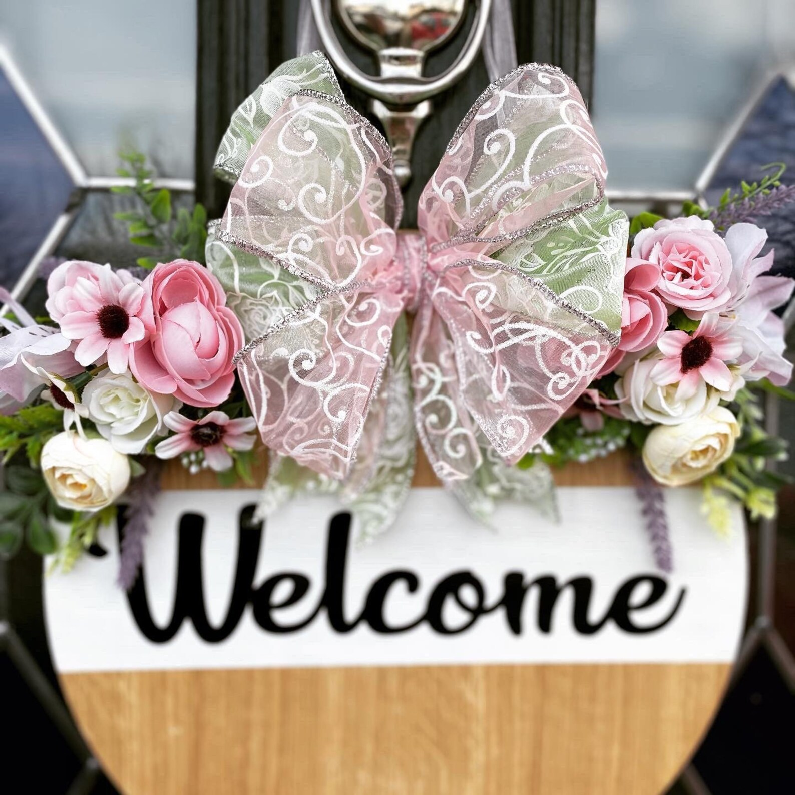 Beautiful 30cm Oak Veneer Welcome Sign with Flowers Foliage | Etsy