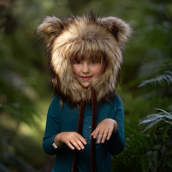 Wolf fur hat store