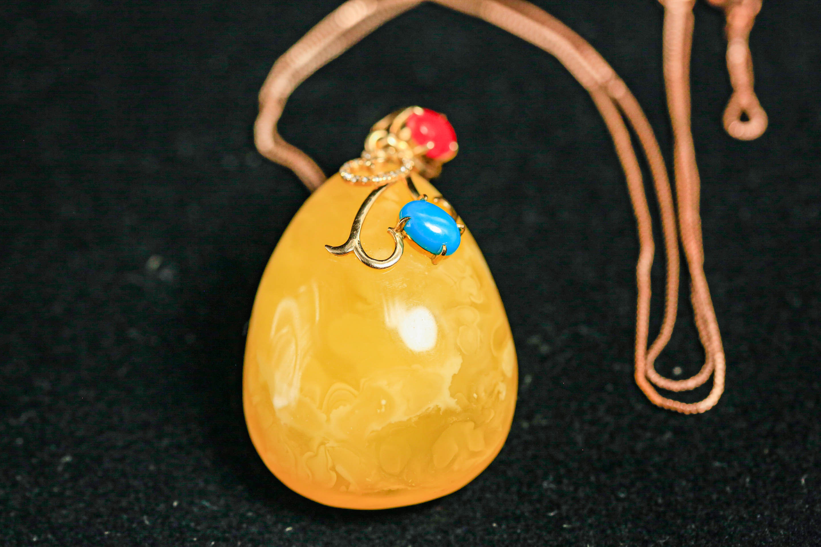 10g. Blatic Amber Pendant. Sterling Silver Chain Plated Gold. - Etsy ...