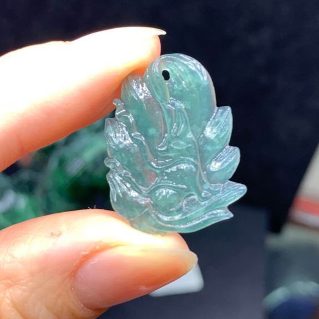 1 Pair of Jade Foxes, Meticulously Carved Fox, Personality Fox Pendant ...