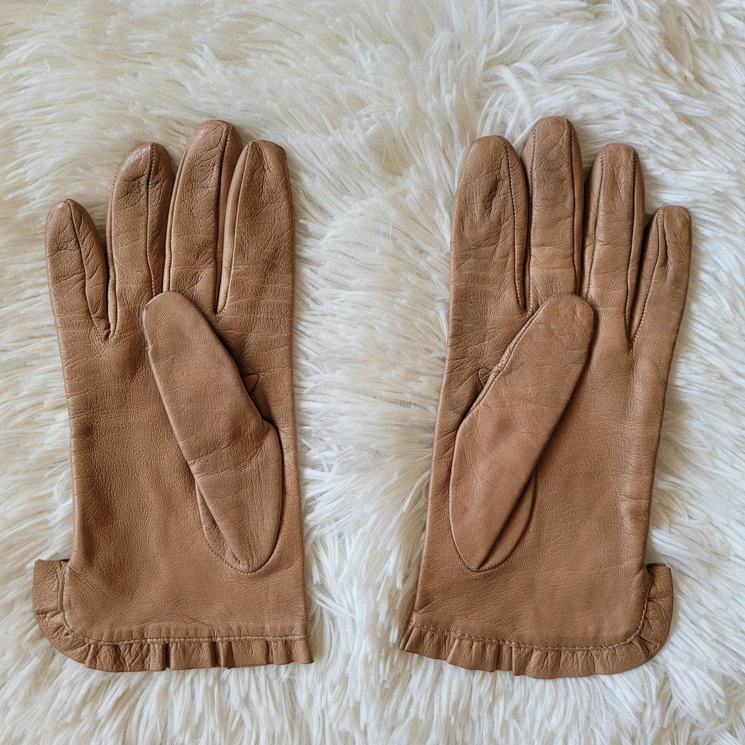 Vintage 90s/00s Miu Miu Taupe Ruffle Leather Gloves, Italian Designer ...