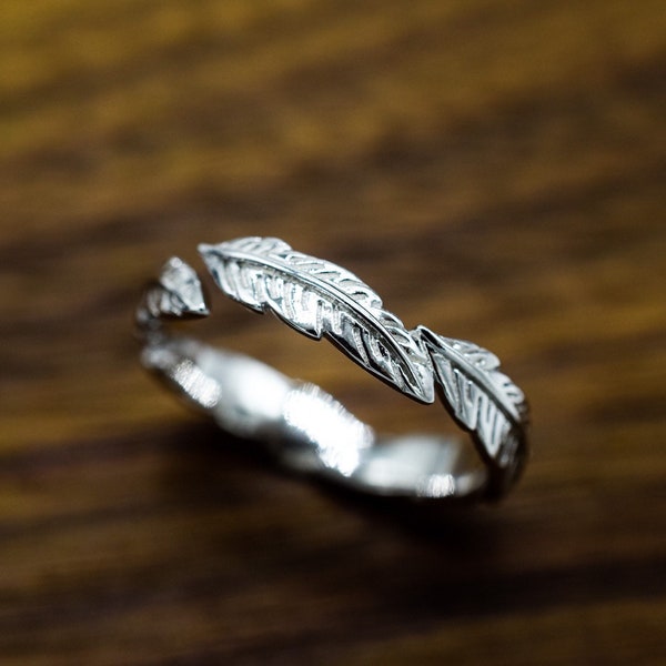 Feather Ring - Etsy