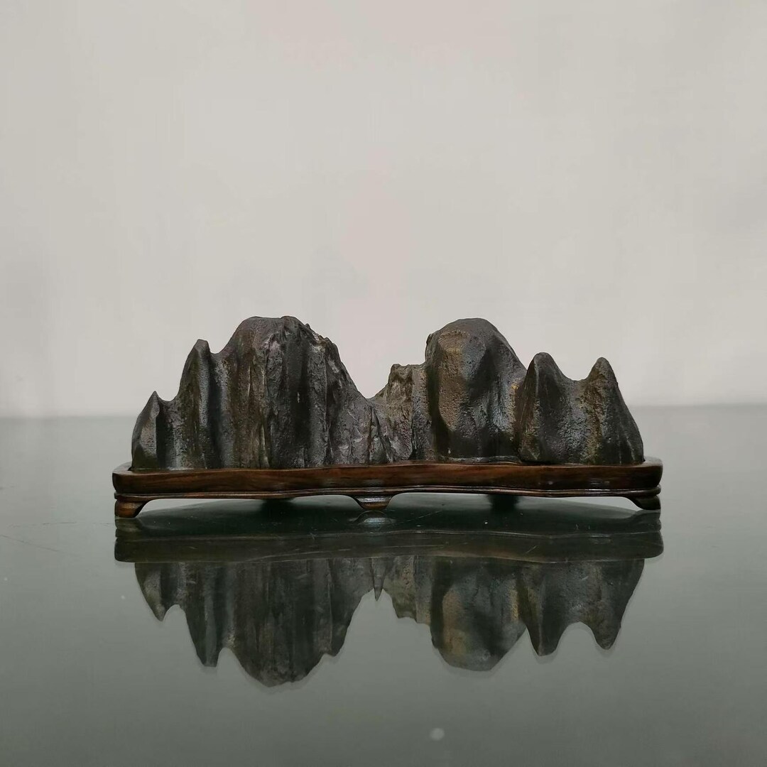 China Natural Stone Mountain Stones Bonsai Suiseki Lingbi Stone 010801 ...