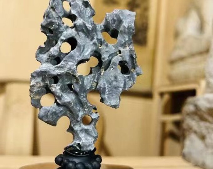 China Natural Stone Mountain Stones Bonsai Suiseki North Taihu Stone ...