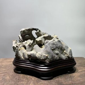 China Natural Stone Mountain Stones Bonsai Suiseki Taihu Stone 太湖石 ...