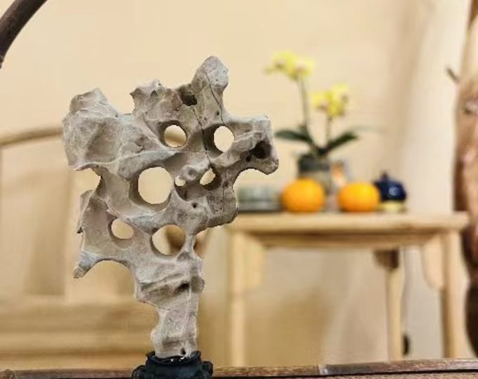 China Natural Stone Mountain Stones Bonsai Suiseki North Taihu Stone ...
