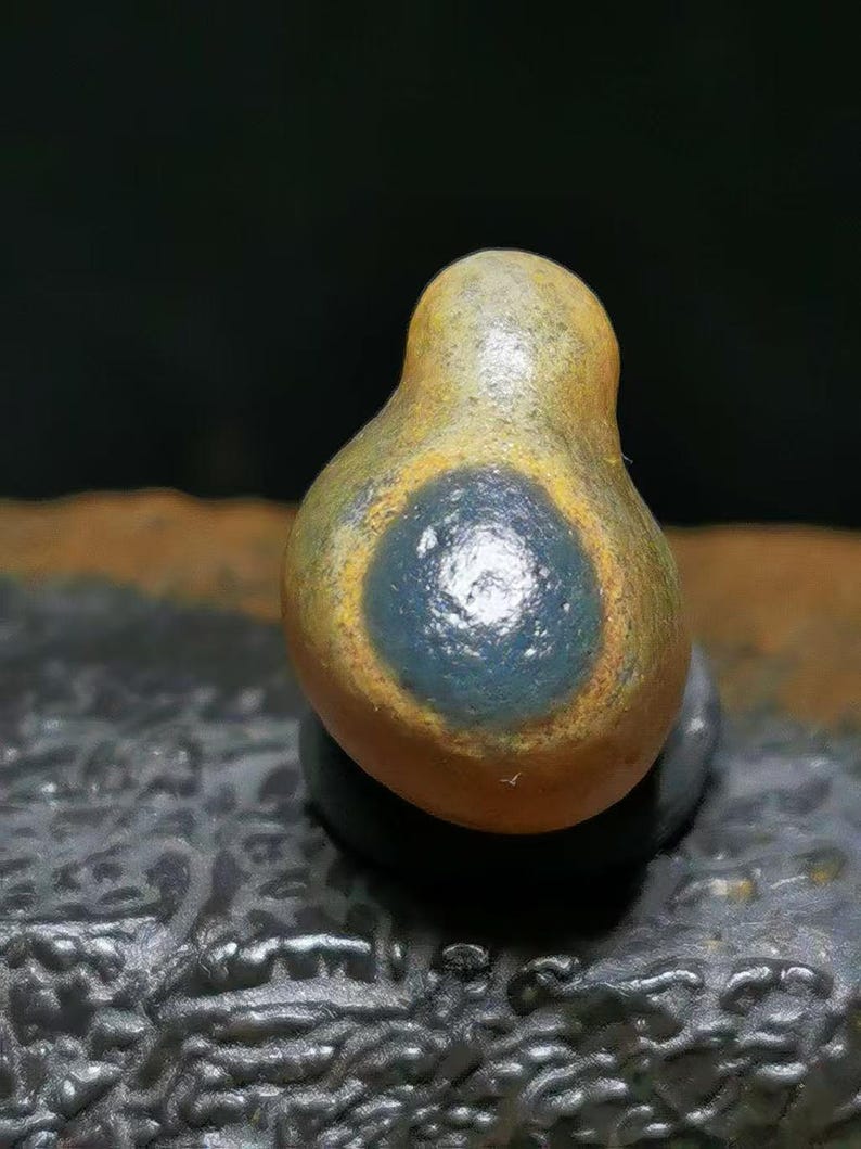 China Natural Stone Mountain Stones Bonsai Suiseki Alashan Desert Stone ...