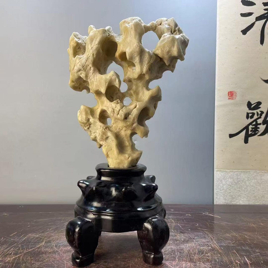 China Natural Stone Mountain Stones Bonsai Suiseki Taihu Stone 太湖石 ...