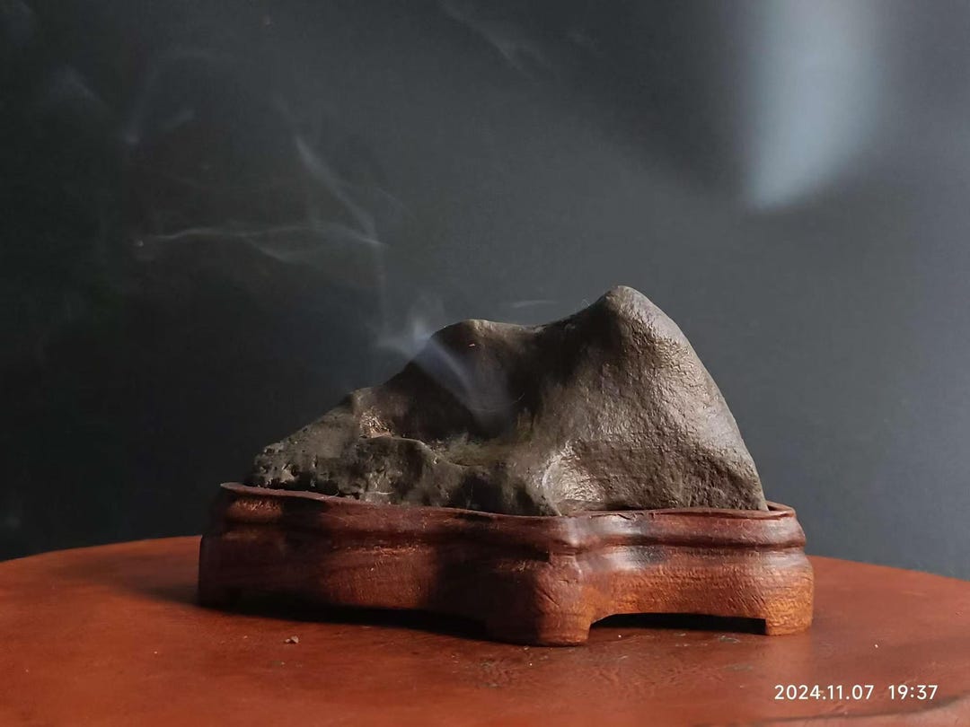 China Natural Stone Mountain Stones Bonsai Suiseki Taihu Stone 111103 ...
