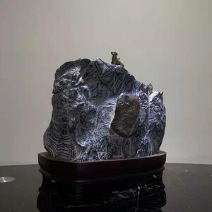 China Natural Stone Mountain Stones Bonsai Suiseki Lingbi Stone 纹石line ...