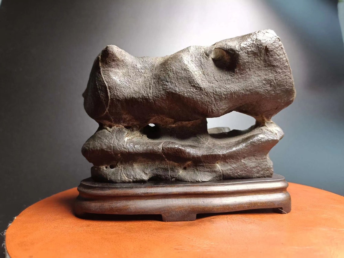 China Natural Stone Mountain Stones Bonsai Suiseki Taihu Stone 太湖石 ...