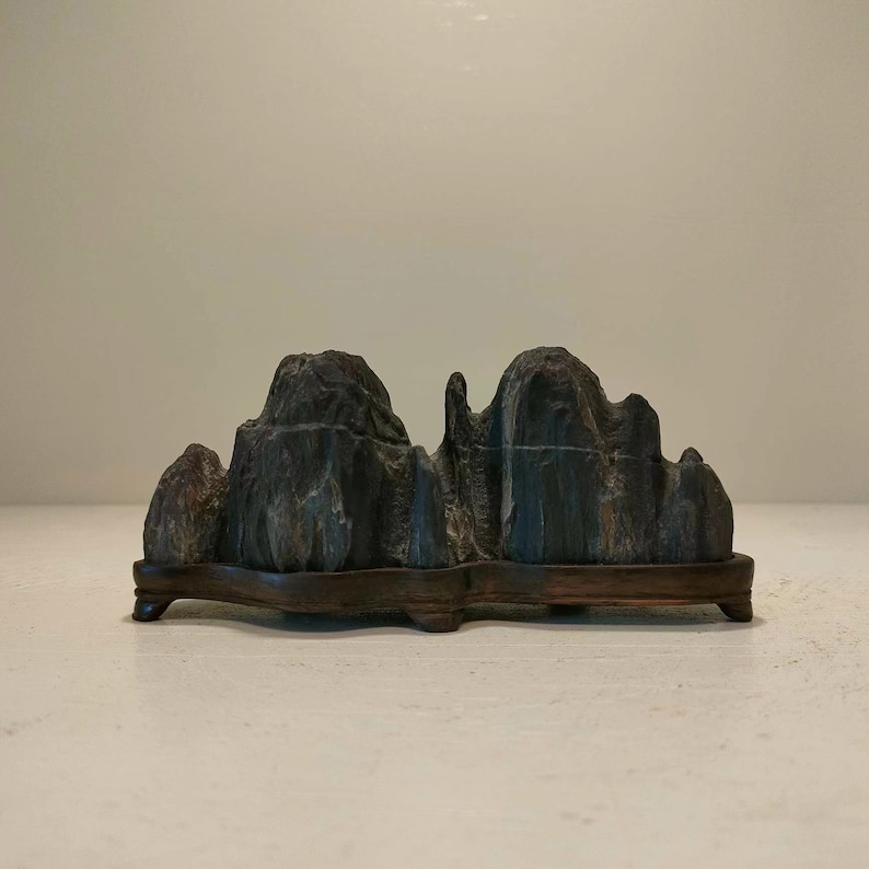 China Natural Stone Mountain Stones Bonsai Suiseki Lingbi Stone 052804 ...