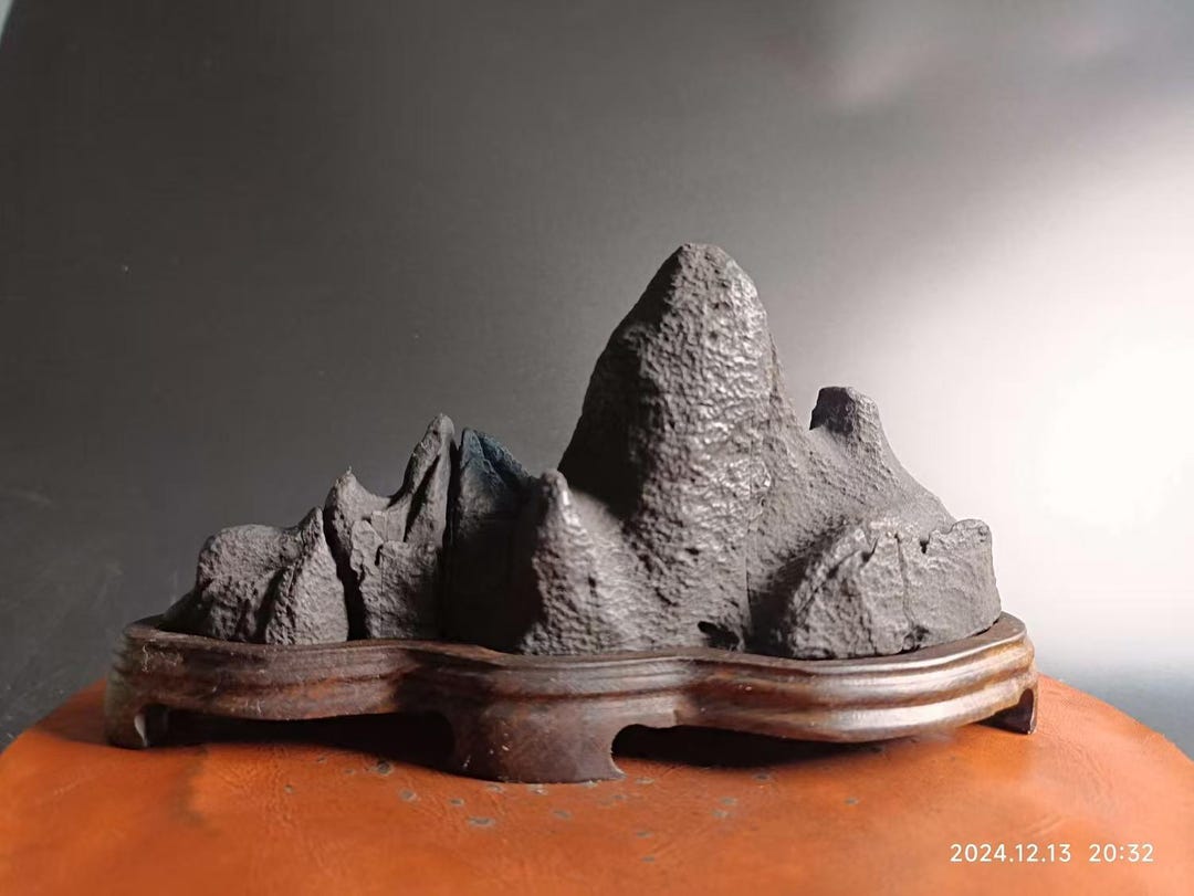 China Natural Stone Mountain Stones Bonsai Suiseki Youlan Orchid Stone ...