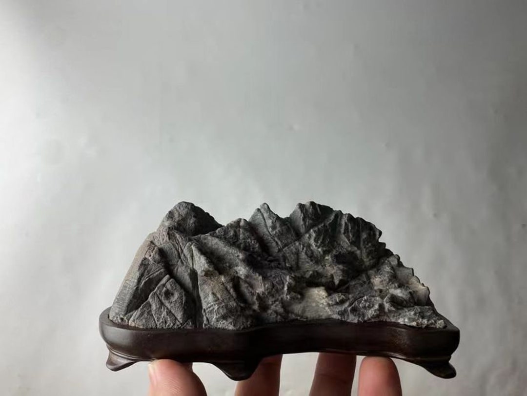 China Natural Stone Mountain Stones Bonsai Suiseki Lingbi Stone 灵璧石 ...